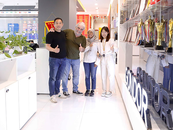 Foreign Customers Visiting Company and Factory - Gondor Machinery